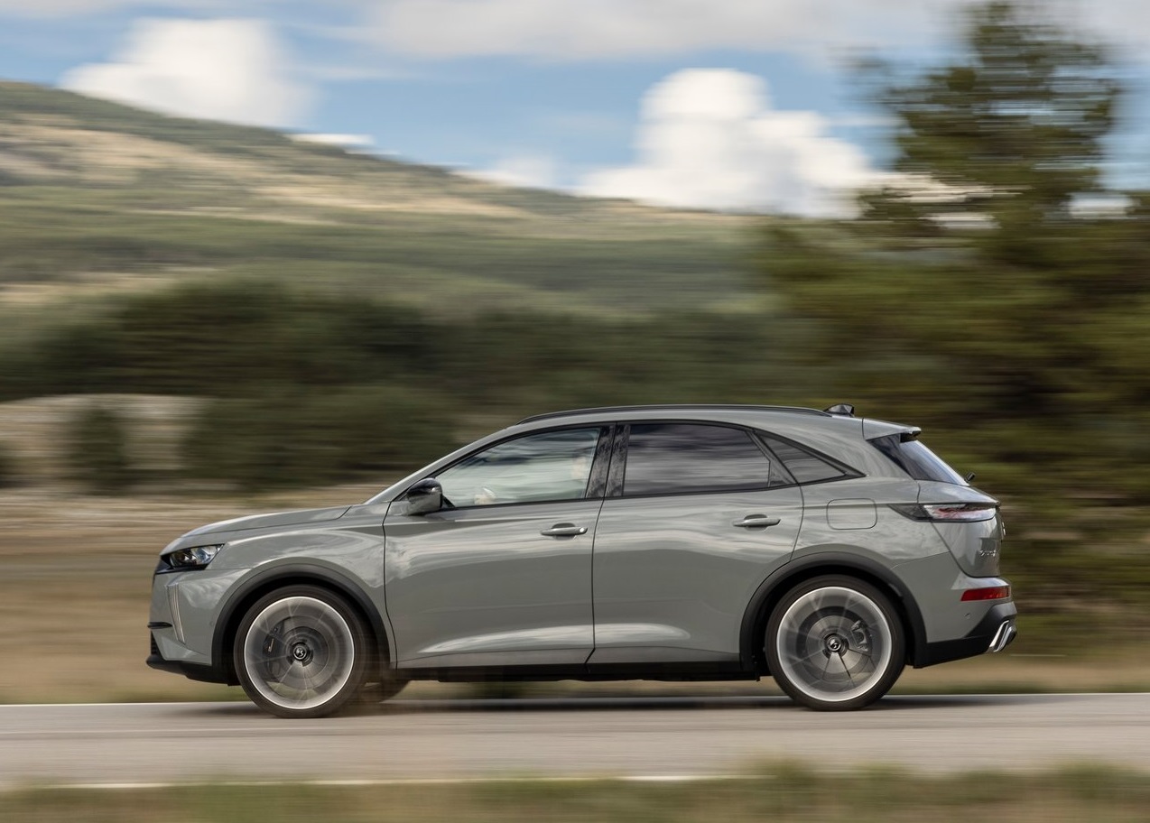 DS 7 Diesel Hatchback 1.5 BlueHDi Rivoli 5dr EAT8 Review | PLANET LEASING